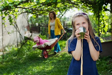 Beautiful Sisters Background Images Hd Pictures And Wallpaper For Free Download Pngtree