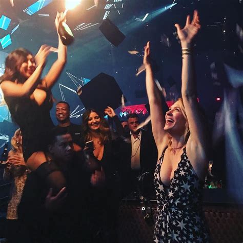 HONK TV Actress January Jones Sex Tape Fappening Sauce