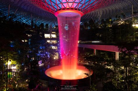 싱가포르 창이공항 쥬얼창이 짐보관 분수쇼 쇼핑 네이버 블로그