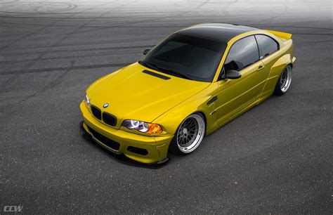 Slammed Bmw M3 E46 With Wide Body Kit Wont Please The Purists Carscoops