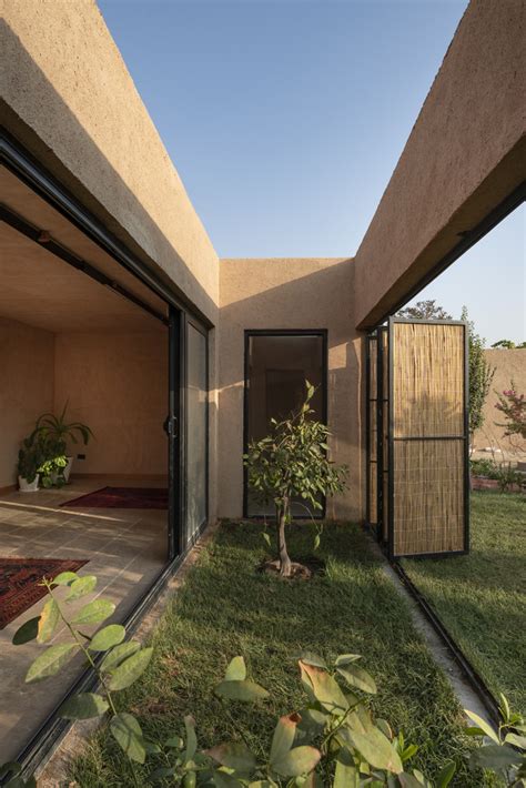 Gallery Of Wall House Ez Studio 13