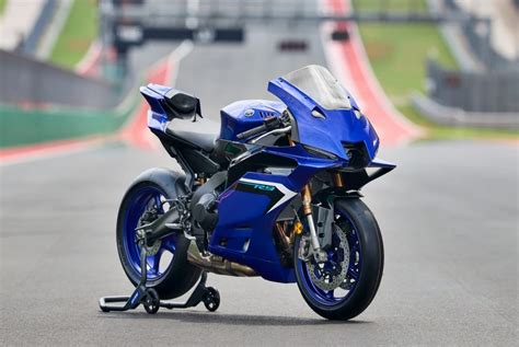 Yamaha Introduces The 2025 Yamaha Yzf R9 Motoamerica