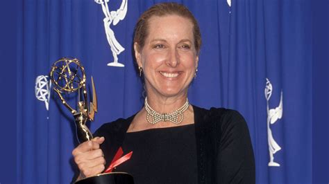 Betty Thomas Tropa Beverly