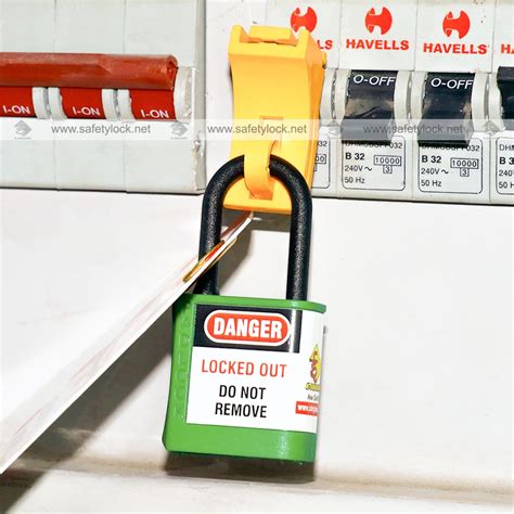 Universal Motor Protection Circuit Breaker Lockout Tagout Device