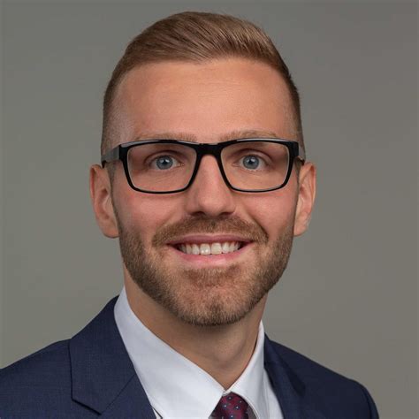 Leotrim Berisha Wirtschaftsrecht Zürcher Hochschule Für Angewandte Wissenschaften Xing