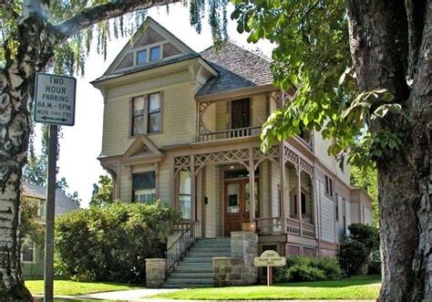 15 Best Things To Do In Salem Oregon C Boarding Group Travel