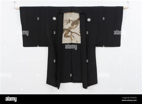 Mens Haori With Tigers In The Snow Haori For A Man With A Decoration