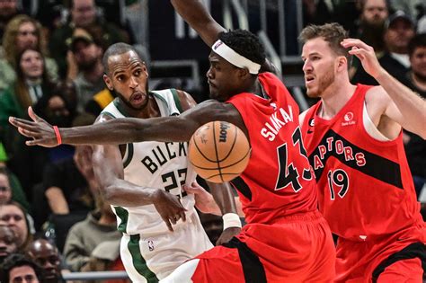 Detroit Pistons Vs Milwaukee Bucks Preview Two Teams Playing For Two Very Different Reasons