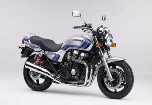 Honda Hornet Buyers Guide — From The Cb600 To Cb1000
