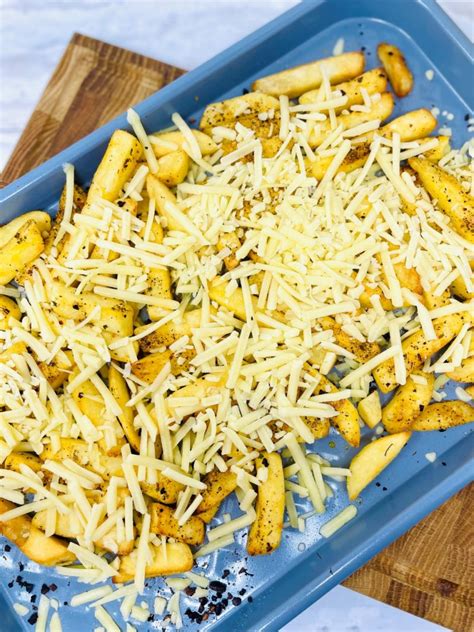 Cheesy Chips Really Easy Recipe Daisies And Pie