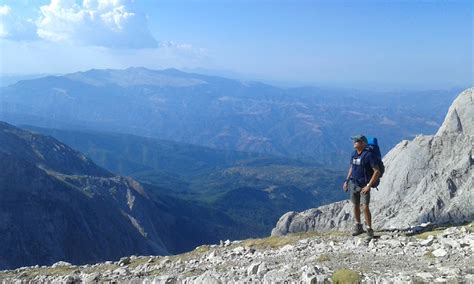 Gran Sasso Ditalia Sentieri Per Raggiungere Il Corno Grande