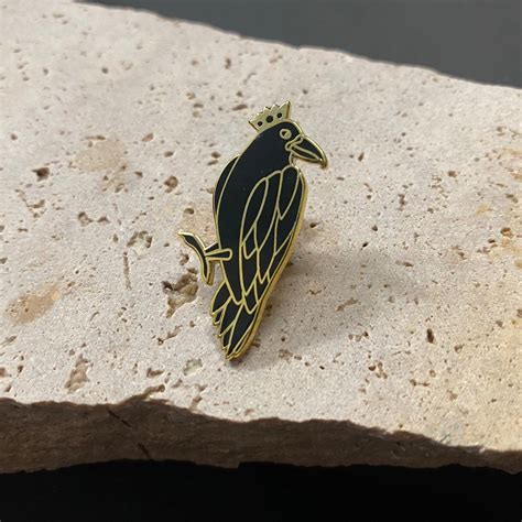 Enamel Pin Raven With Crown Phoenix Menswear
