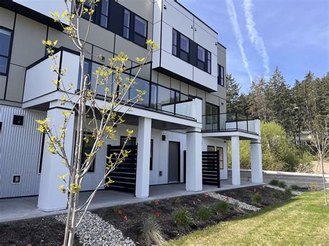 Sekwiw And Spland Rd Townhomes — Ntityix Development Corp