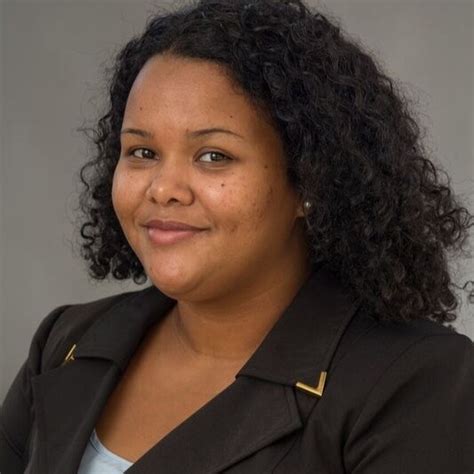 Aileen De Leon Sales Associate Lowes Companies Inc Linkedin