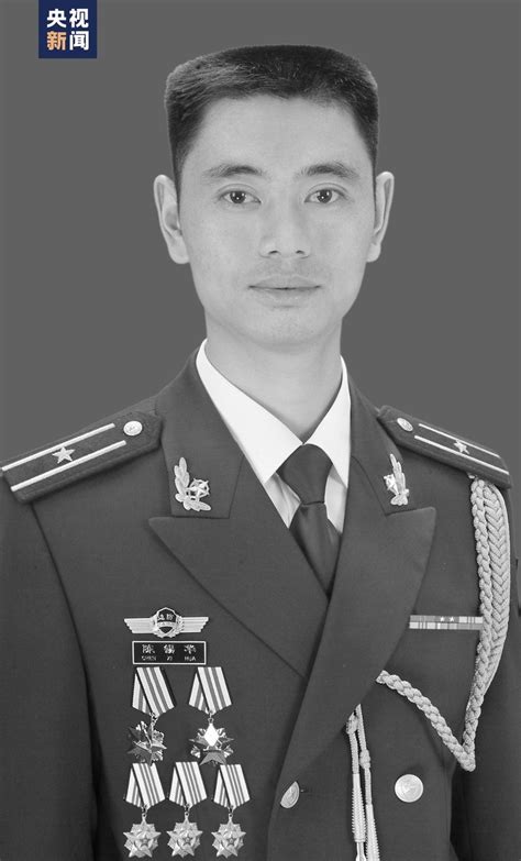 一二三等功拿遍！每次獲得榮譽他都會 壹讀