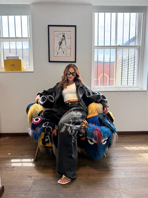 Rita Ora Feet