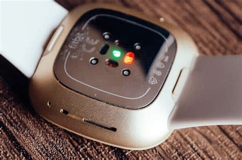 Fitbit Hr Sensor Showing Multi Path Optical Heart Rate Sensor Download Scientific Diagram