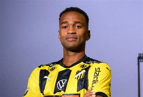 Ola Kamara Er Tilbake I Skandinavia Valgte Seriemester