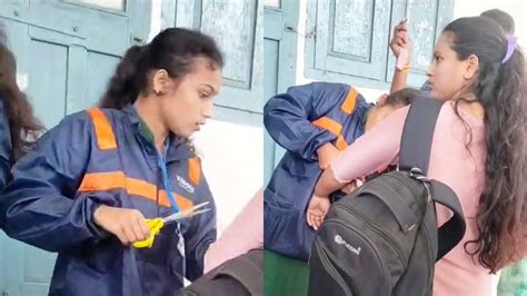 ನಿಯಮ ಗಮನಿಸದೆ ಪಿಡಿಒ ಪರೀಕ್ಷೆಗೆ ಹಾಜರು ಅಭ್ಯರ್ಥಿಗಳ ಶರ್ಟ್‍ಗೆ ಅಧಿಕಾರಿಗಳಿಂದ