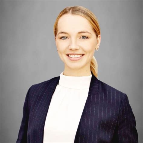 Judith Broekmann Associate I Capital Markets And Accounting Advisory