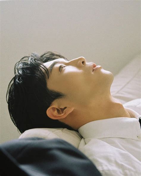 Lee Dong Joo Picture 이동주 Hancinema