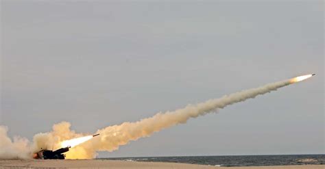 Us Soldiers Demonstrate Combat Capabilities Of Himars Rocket Launcher