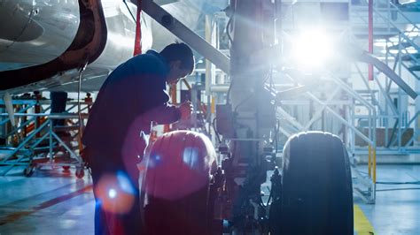 Air France Klm To Expand Maintenance Workforce By 1000 People