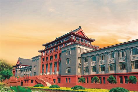 【大川校园】明德楼：开风气之先的中国传统复兴式建筑 四川大学 Sichuan University