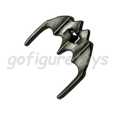 Batman Toy Biz Dc Comics Batman Bat Rope Bat Hook Batarang Vtg Weapon