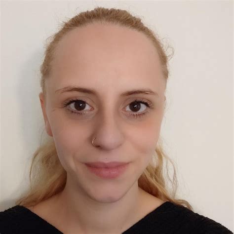 Vanessa Weist Gesundheits Und Krankenpflegeassistentin Caritas Kranken Und Altenhilfe Brilon