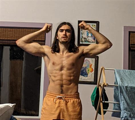Exhausted Skinny Guy 143 5 Lbs Tries To Look Big For The Camera To