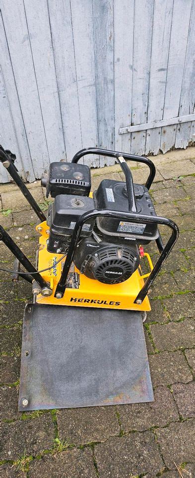 Rüttelplatte Rp1200 In Hessen Ehringshausen Gebrauchte Baumaschinen