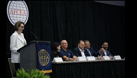 Angela Myers Gilli On Linkedin Technetcyber Comcastbusiness Iworkforcomcast