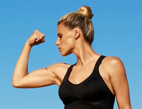 Tiffany Coyne Flexing Rfemalecelebritybiceps
