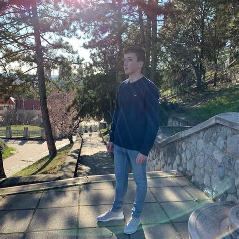 Szűcs Boldi🥓 Boldiszucs • Threads Say More