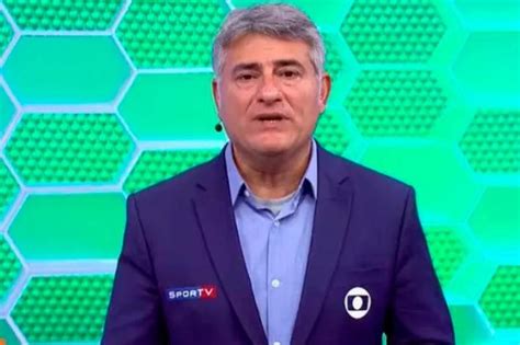 Demitido Pela Globo Cléber Machado Assina Com A Record