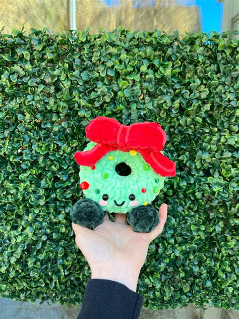 Wreath Buddy Crochet Pattern Ribblr