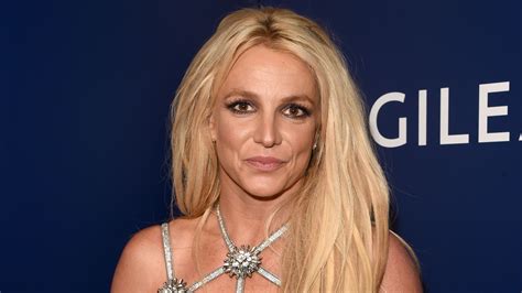 Britney Spears Postpones Vegas Shows To Care For Her Sick Father