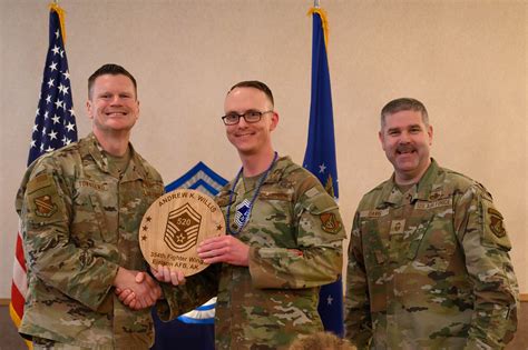 Eielson Air Force Base Us Air Force Col Paul Townsend Left 354th