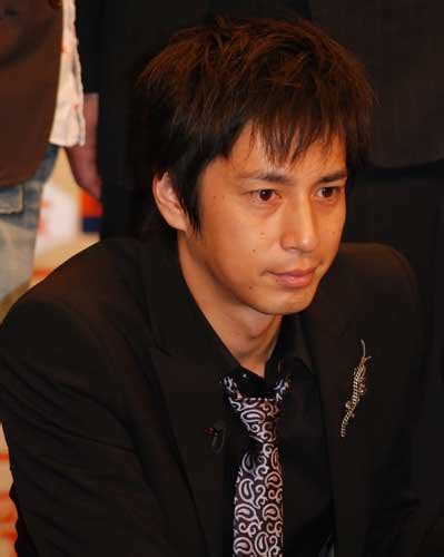 徳井義実（チュートリアル）