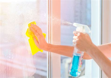 ᐉ Servicio De Limpieza De Ventanas ️ Limpazen