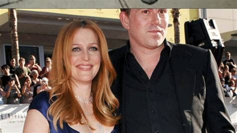 Julian Ozanne Gillian Anderson X Files Wiki Fandom