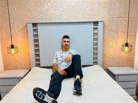 Modelo Webcam Liam Daviis Chat And Show De Sexo En Vivo Gratis Stripchat