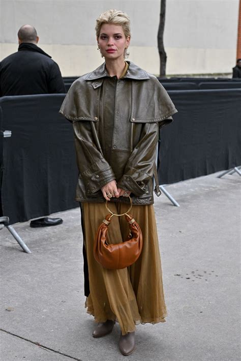 Pixie Geldof Flaunts British Cool At Chloé Pfw Show 09 26 2024