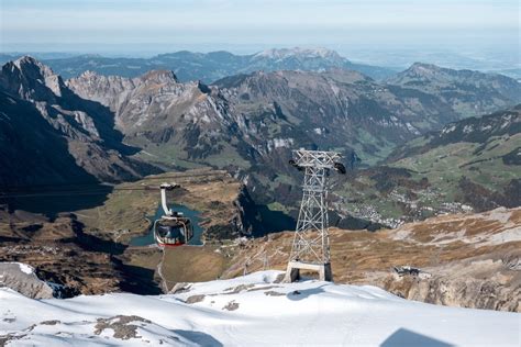 Mit Der Seilbahn Von Engelberg Zum Titlis • Enviadi