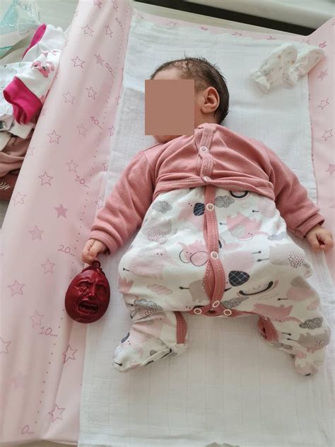 Recently Learned That Infants Like To Look At Red Things And This Was