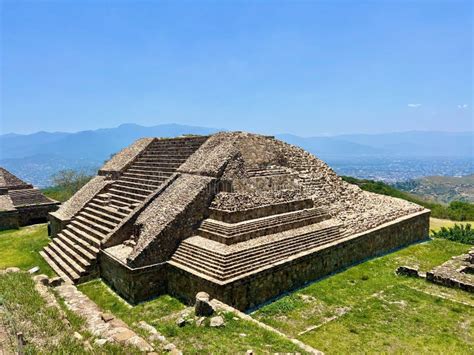 Zapotec Civilization Zapotec Material Culture Pbs Learningmedia