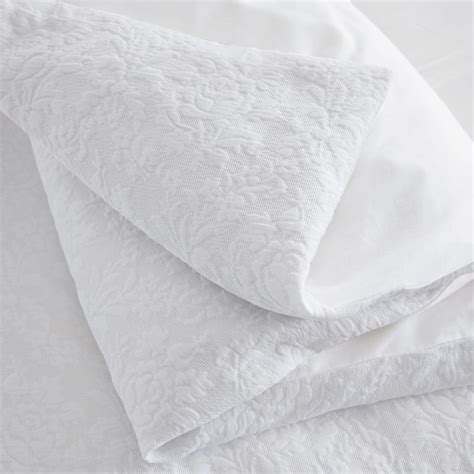 Martha Stewart Garden Trellis Cotton White Reversible Comforter Set