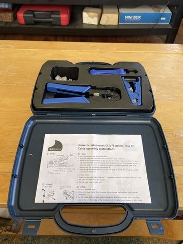 Datashark Digital Cable And Satellite Tool Kit W Case Pa70007 Ebay
