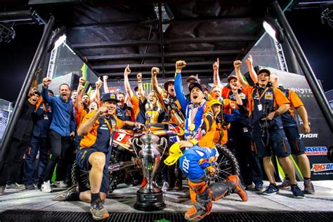 Ryan Dungey Sx Champion 2017 Crossnews